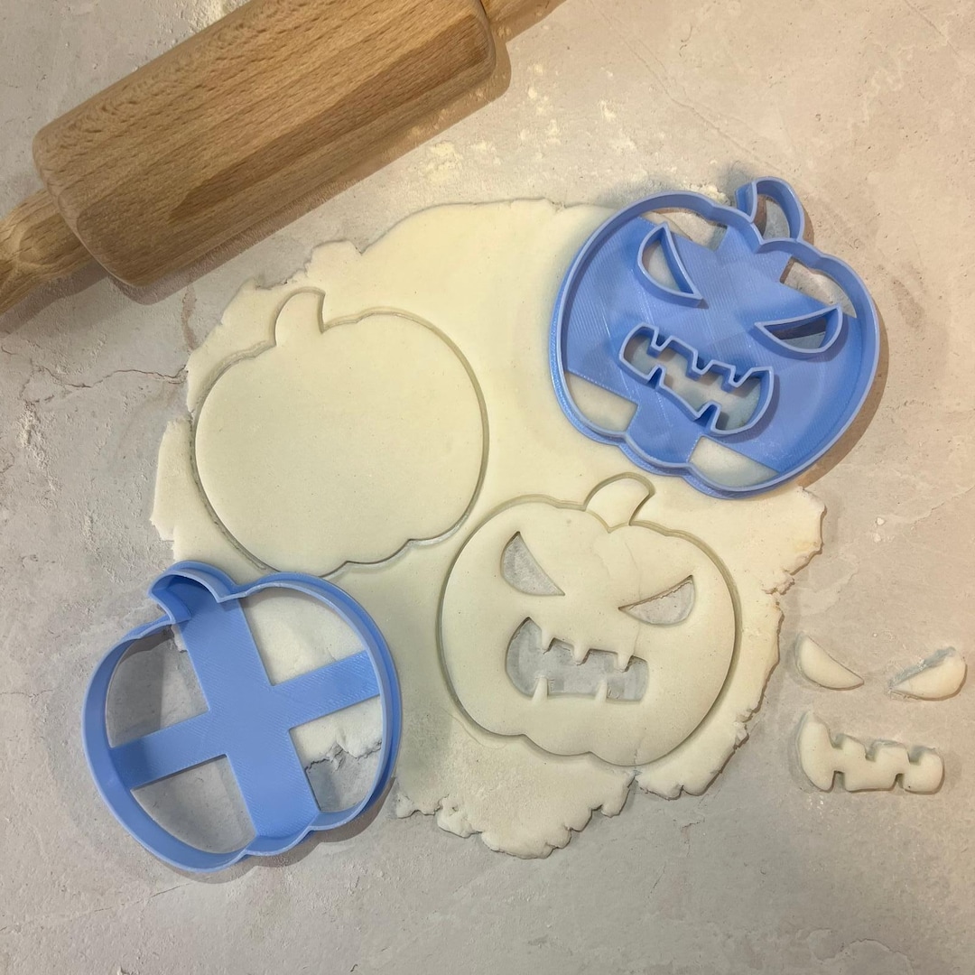 Pumpkin Linzer Cookie Cutters by Treats&prints - Etsy