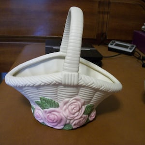 Vintage Ceramic Rose Basket White With Pink Roses Along the Bottom - Etsy