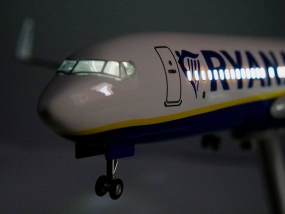 Ryanair Toy Plane