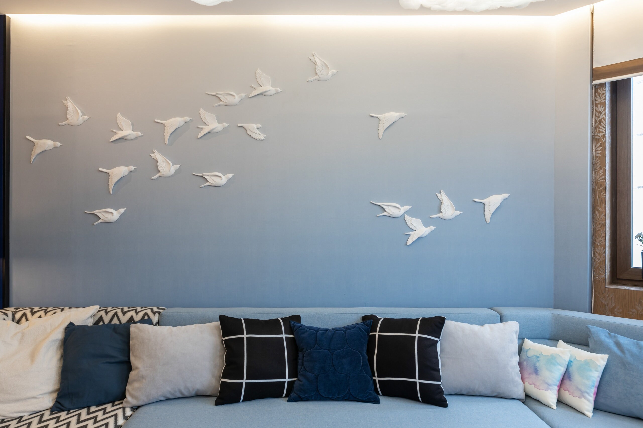 Gypsum Acrylic Marble Birds for Decoration and Decor of Walls ...