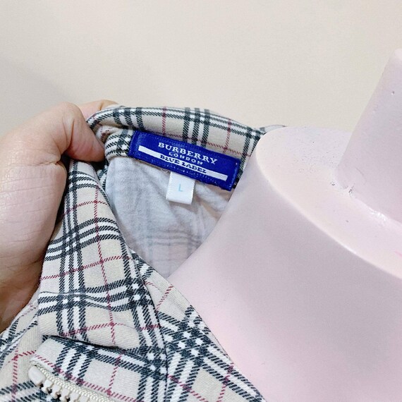 Authentic Vintage Burberry Nova Check Jacket - Gem