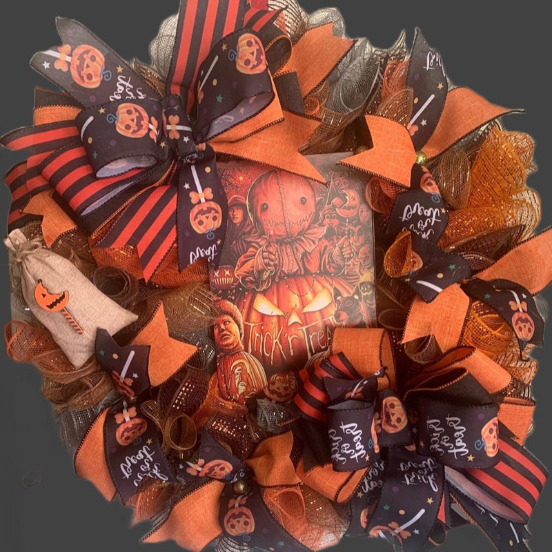 Horror Movie Wreath - Etsy