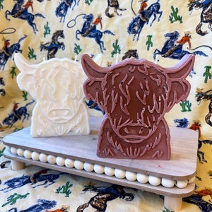 Highland Cow Candle - Etsy