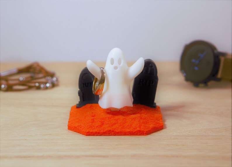 Halloween Ring Holder 3D Printed Spooky Ghost - Etsy