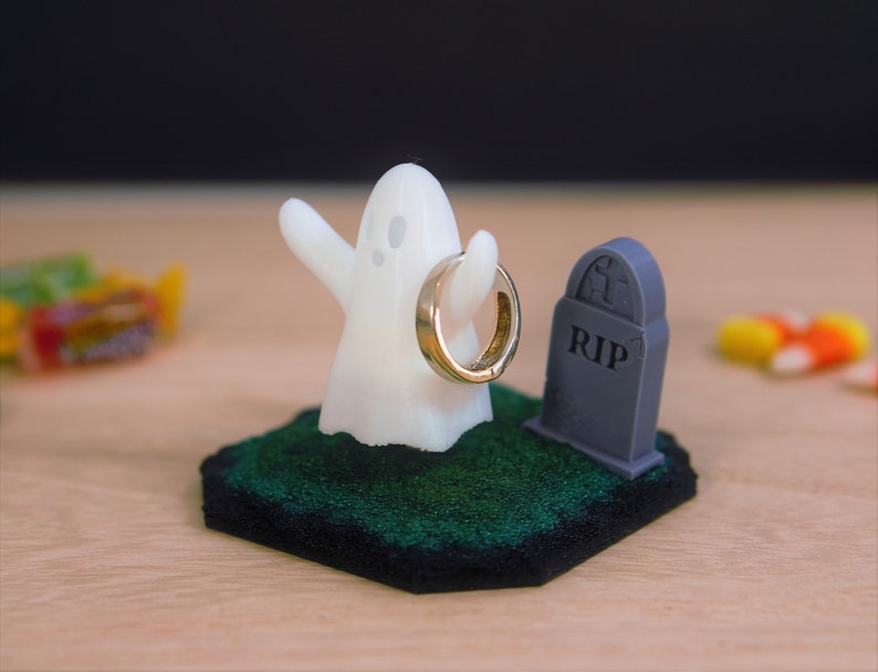 Halloween Ring Holder 3D Printed Spooky Ghost - Etsy