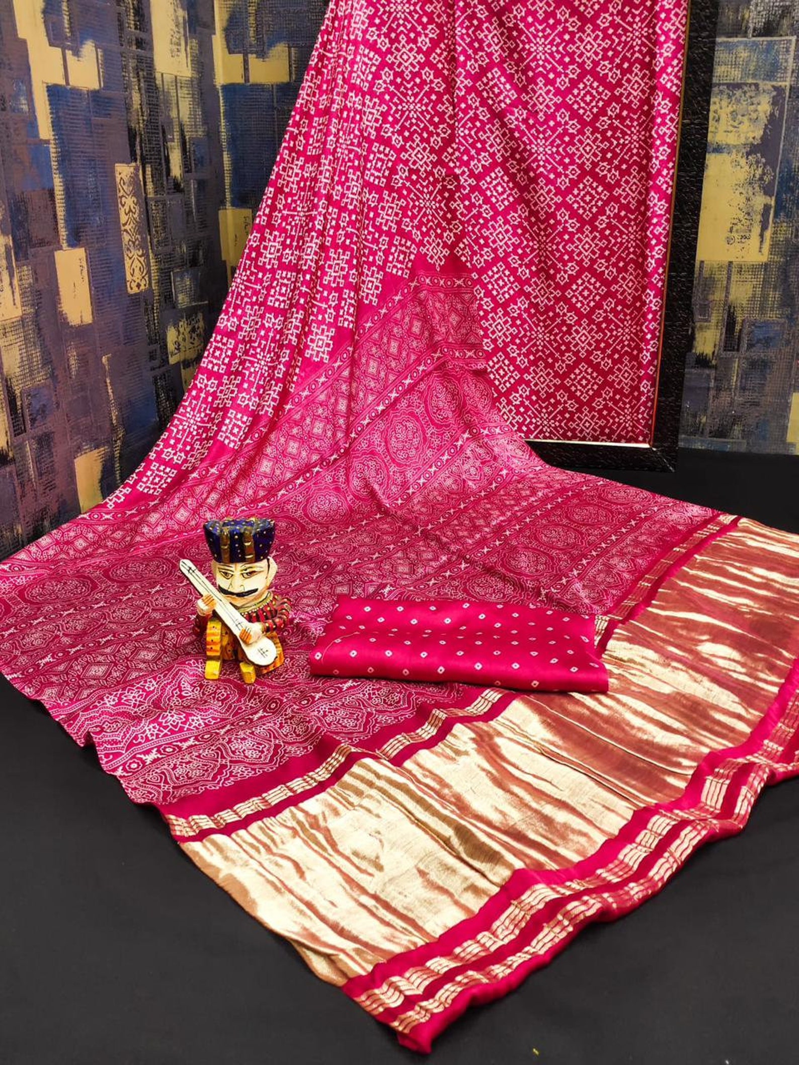 Pure Gaji Silk Bandhani Saree With Lagdi Patta Saree Bandhej / Chunri ...