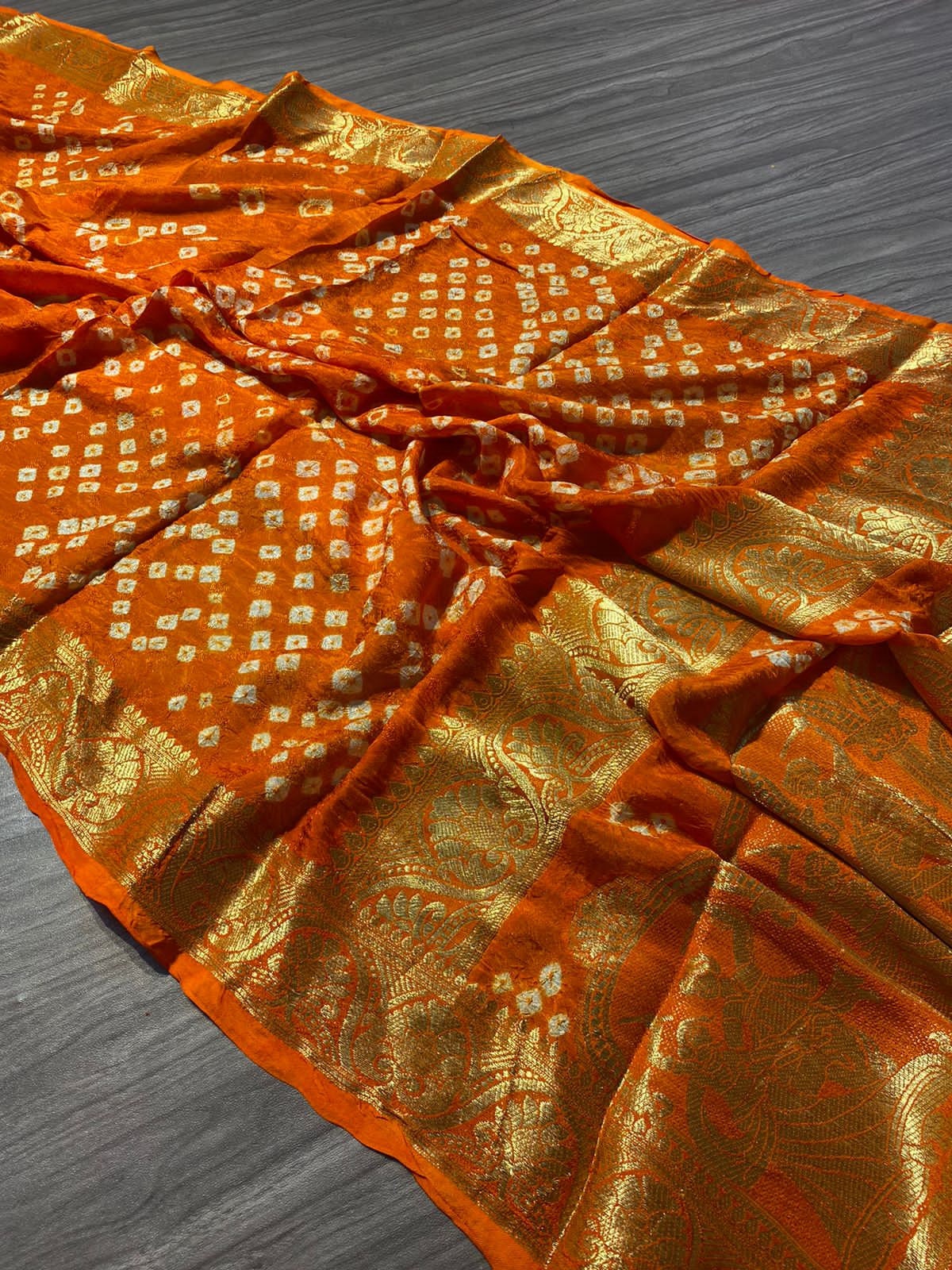 Handcrafted Traditional Bandhani Saree,buy Bandhani Sarees Online at ...