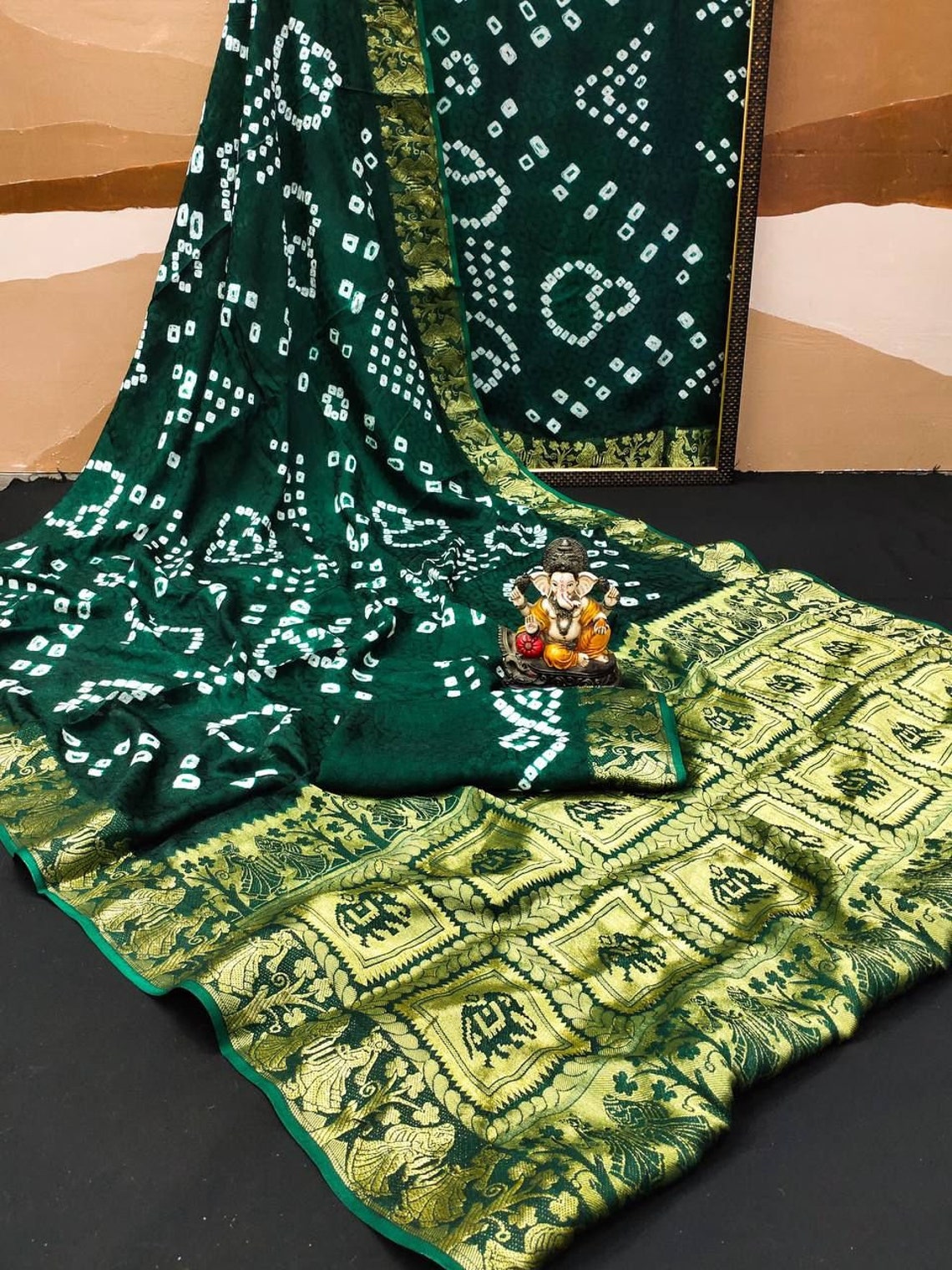 Handmade Handicraft Bandhani Bandhej With Zari Weaving in - Etsy