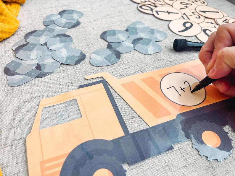 Construction Truck Counting - Preschool Math Lesson - Toddler Activity ...