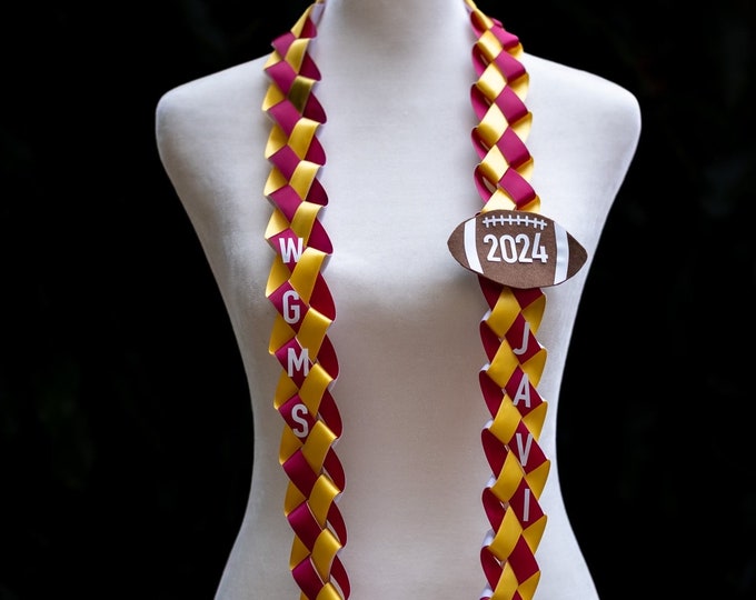 SOFTBALL Ribbon Lei/senior Night Gift - Etsy