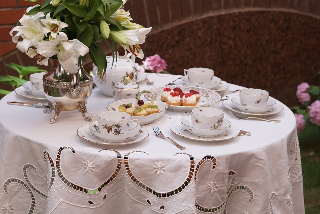 100% Linen Handmade Richelieu Table Cloth Cutwork - Etsy