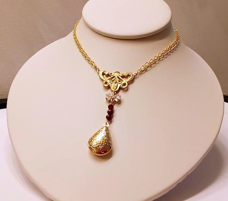 Chic and Bohemian, Handmade, Gold, Floral Decorative, Teardrop Locket ...