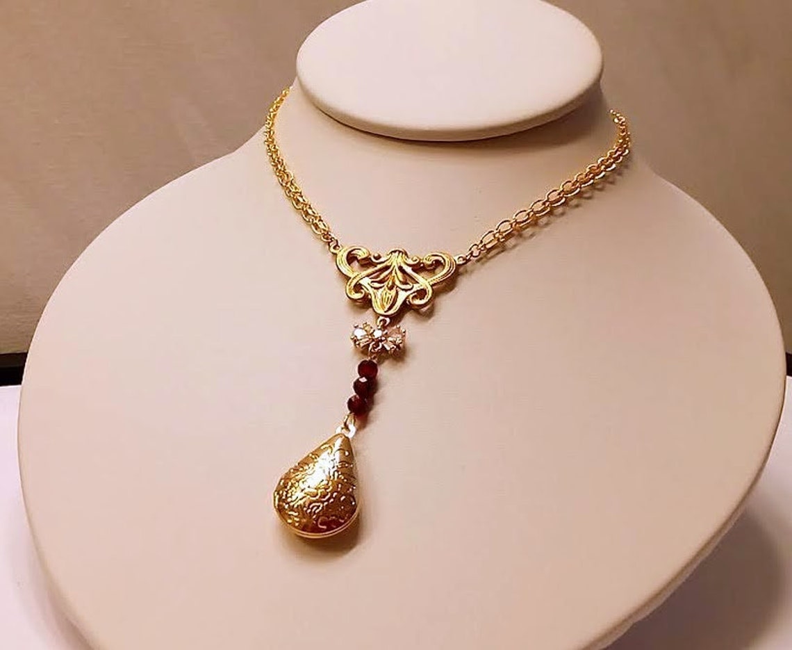 Chic and Bohemian, Handmade, Gold, Floral Decorative, Teardrop Locket ...
