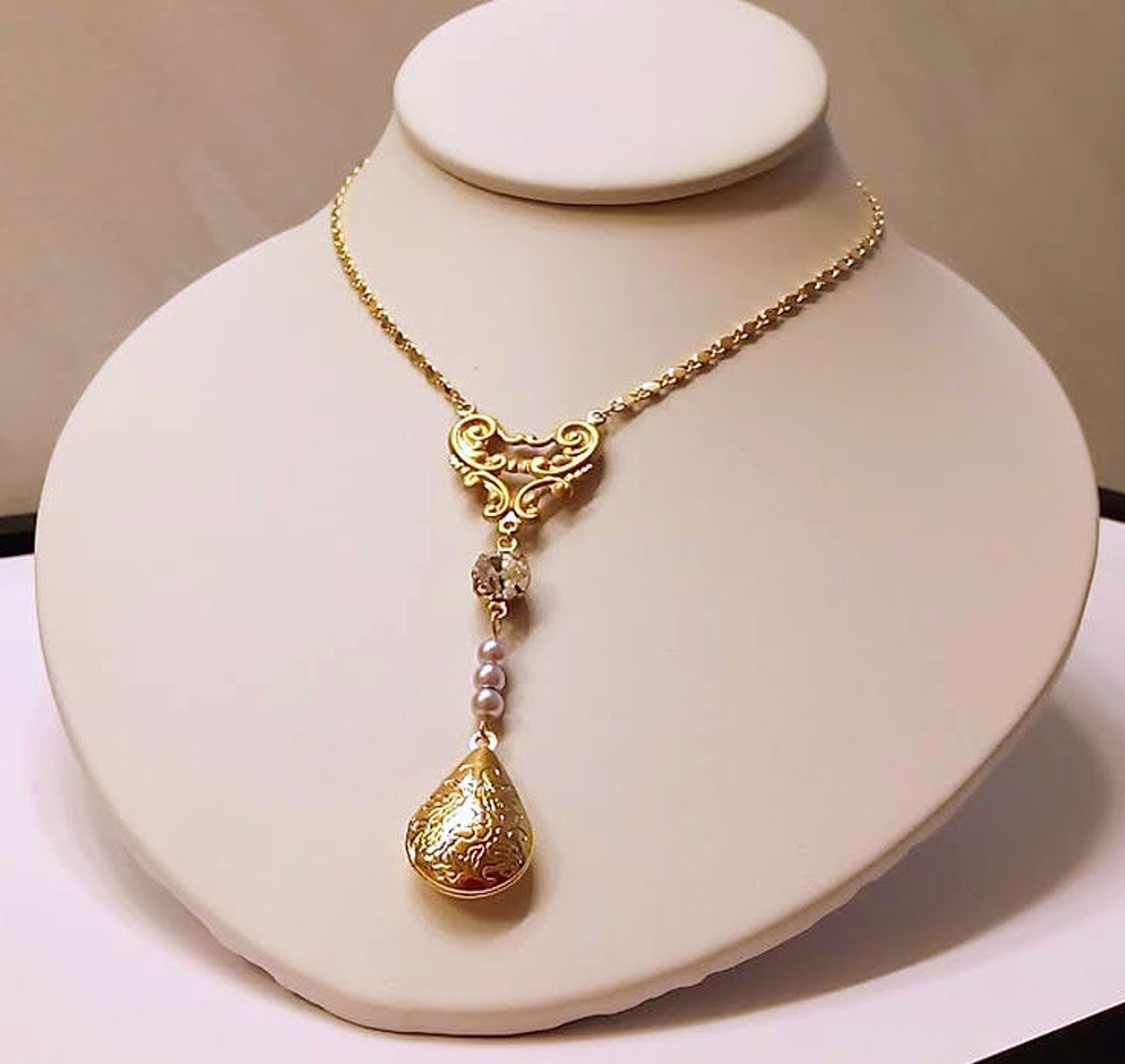 Chic and Bohemian, Handmade, Gold, Floral Decorative, Teardrop Locket ...