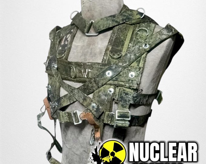 Military-style Post-apocalyptic Harness – Essential Gear for Survivors ...
