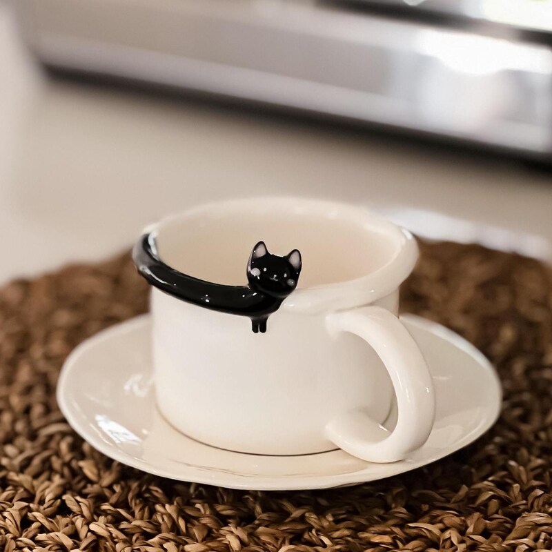 Black Cat Gifts - 60+ Gift Ideas for 2024
