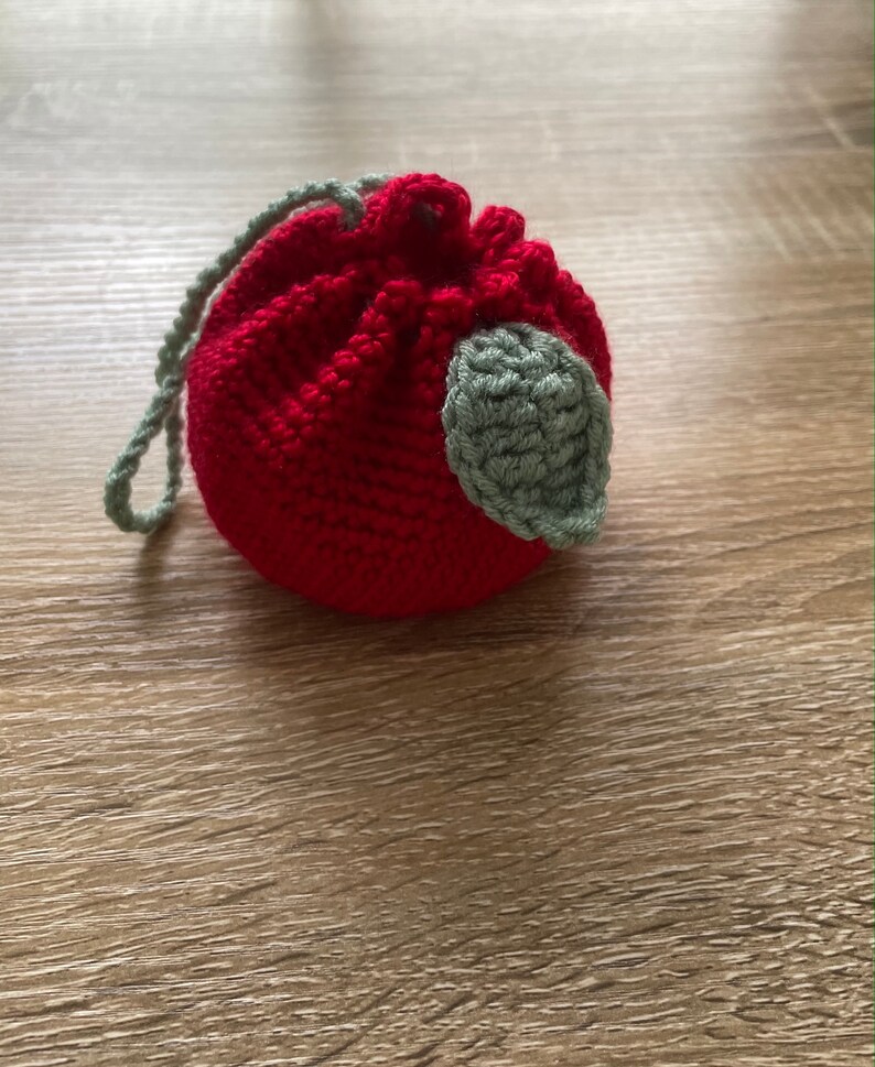 Red Apple Bag/ Handmade Crochet Drawstring Bag / Crochet Pouch - Etsy