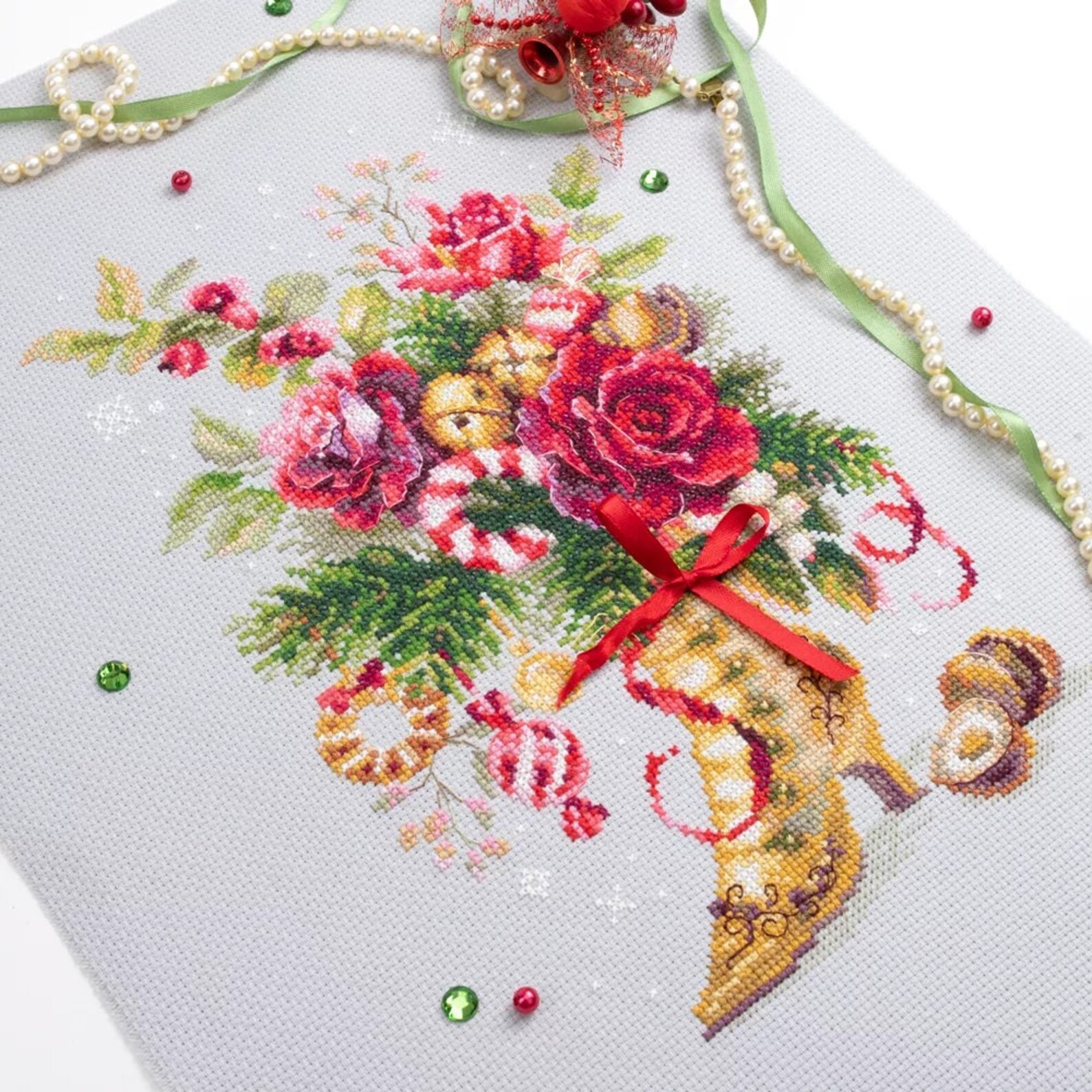 100-270 Christmas Surprise. Magic Needle Cross Stitch Kit - Etsy