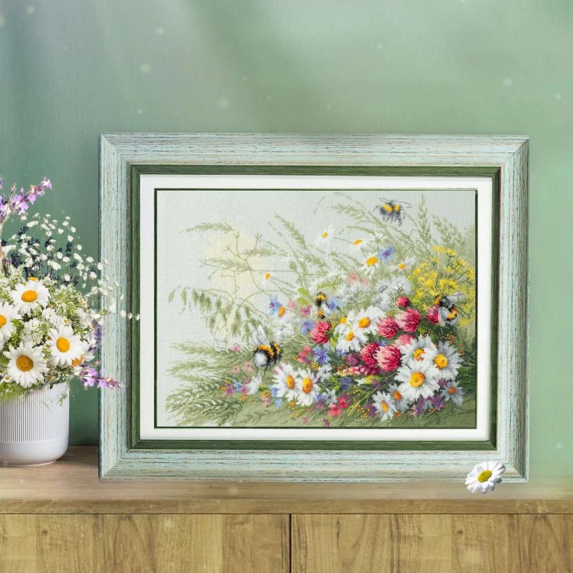510-225 Daisies and Clover. Magic Needle Cross Stitch Kit - Etsy