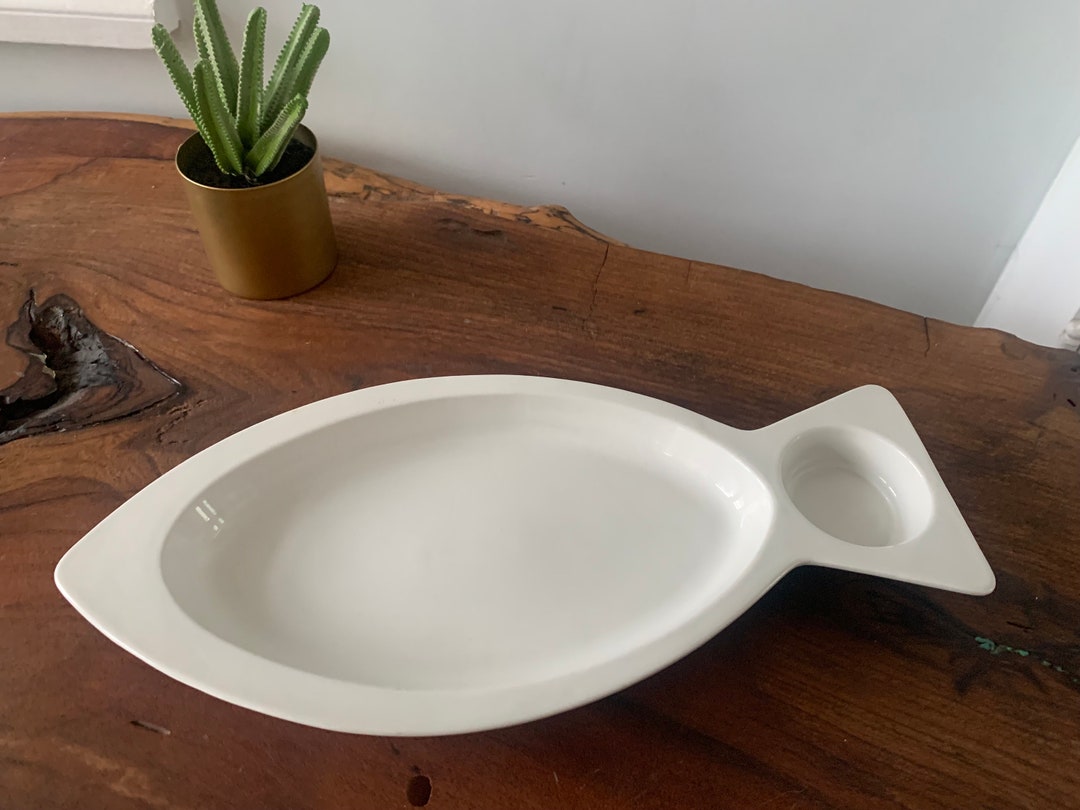 Vintage MCM Hall Pottery Fish Dish With Built in Sauce Dish - Etsy