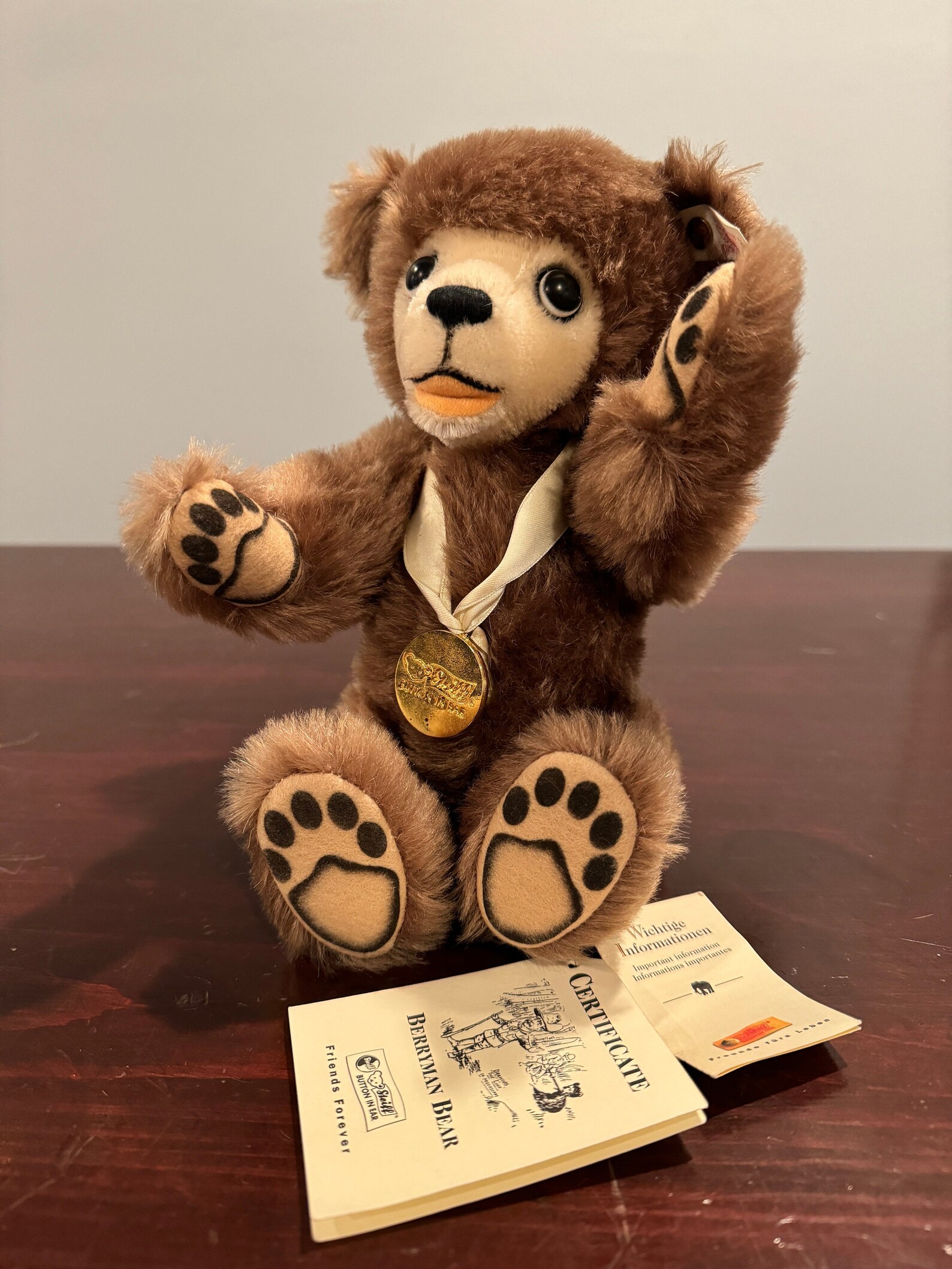 Vintage - the Berryman Bear 03536 - Etsy