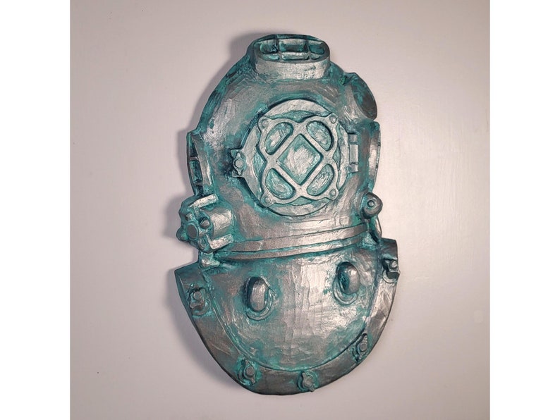 Mark V Diving Helmet Wall Plaque | Handmade in USA | Silver Patina - Etsy