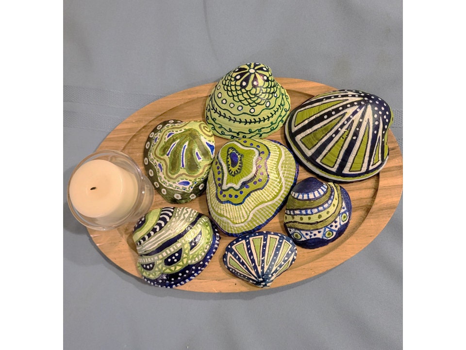 Hand Painted Patterned Seashell Collections in 4 Different Color ...