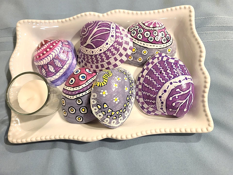 Hand Painted Patterned Seashell Collections in 4 Different Color ...