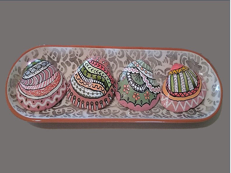 Hand Painted Patterned Seashell Collections in 4 Different Color ...