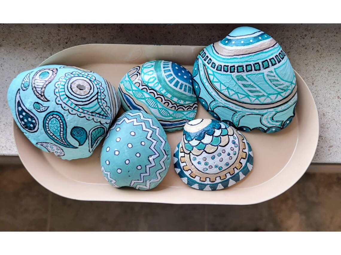 Color Display Groupings of Hand Painted Patterns on Shells - Etsy