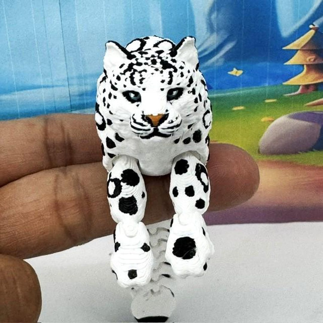 3D Printed Snow Leopard, Animal Creature Flexible Leopard Toy, 6.75 ...