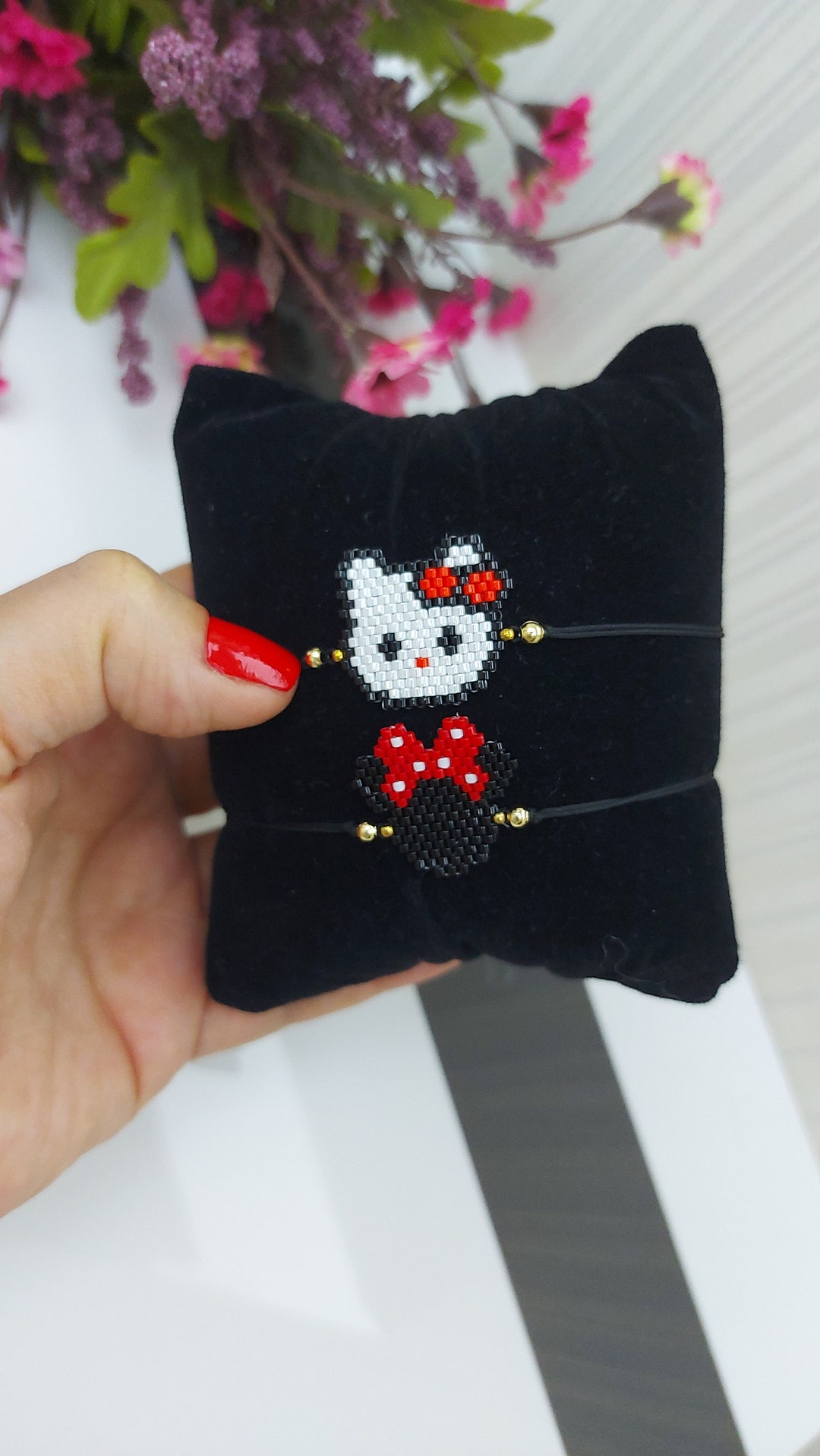 Beaded Minnie Mouse Bracelet,hello Kitty Bracelet,personalized Gifts ...