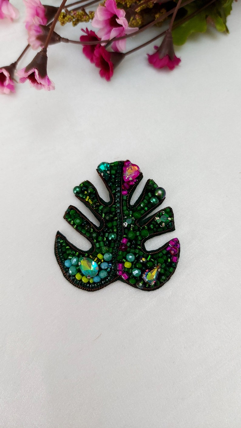 Leaf Brooch Handmade,beaded Monstera Pin,rainbow Leaf Pin,handmade ...
