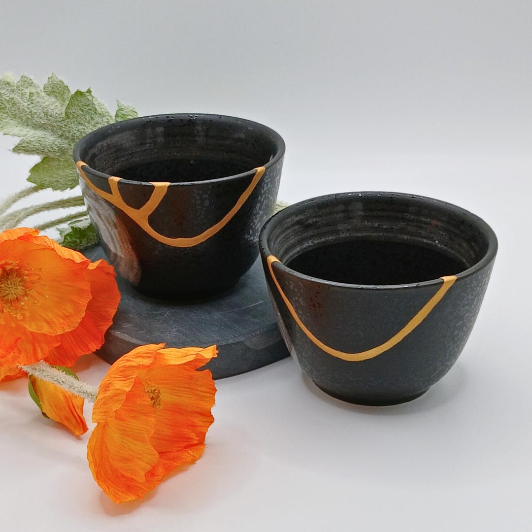 Kintsugi Tea Cups (set of 2): 24k Gold Repaired Ceramic Black Cups - Etsy