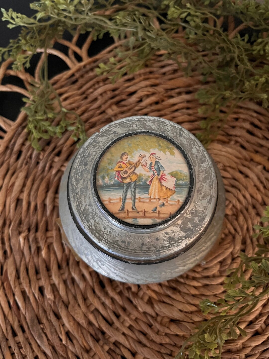 Vintage Aluminum Powder Box - Etsy