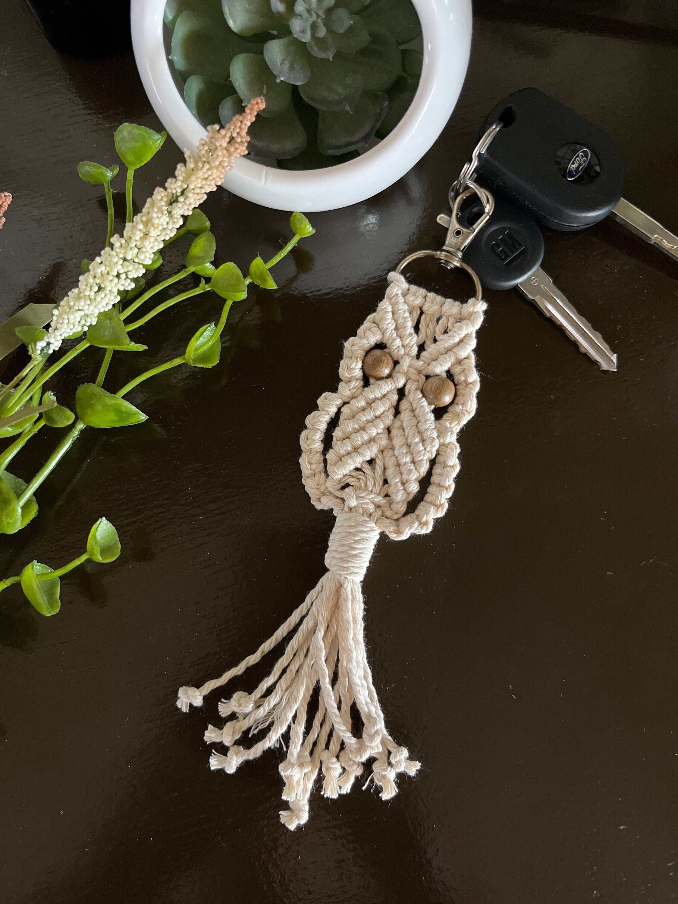 Macrame Owl Keychain - Etsy