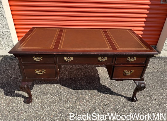 Pick Your Color Vintage Sligh Executive Desk 2 Mahogany Finish Leather Top Buy With the Color of Your Choice Project Desk Etsy