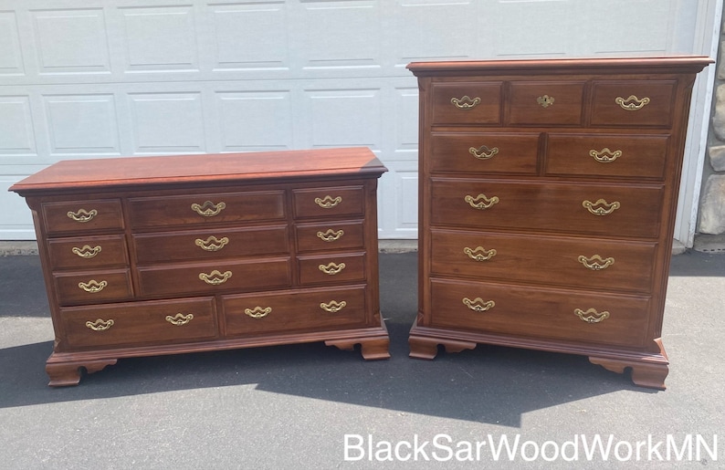 Gorgeous Set of 2 Thomasville Solid Cherry Dressers | Collector ...