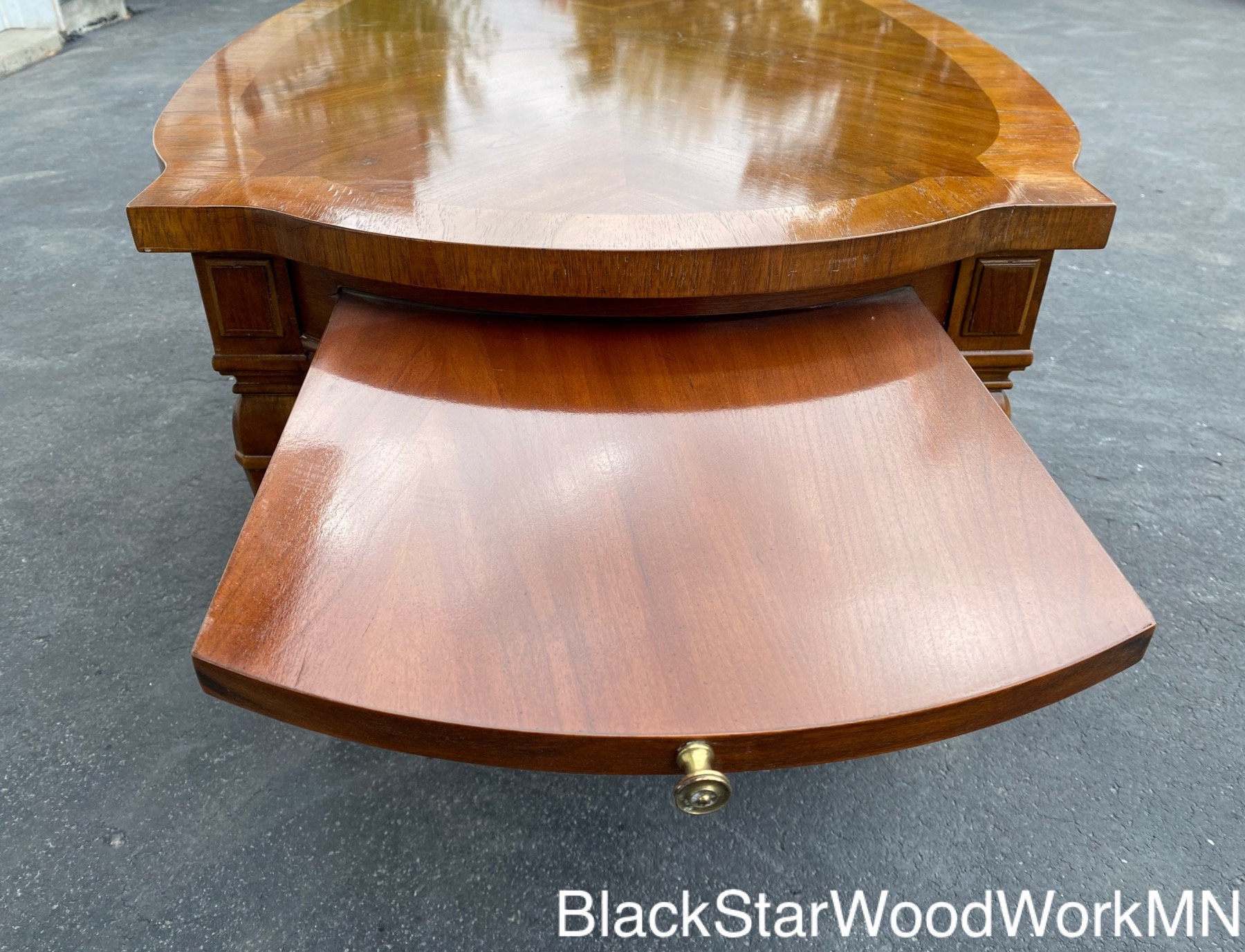 Vintage Rare Drexel Heritage Coffee Table With Pull Out Tablets Buy as ...