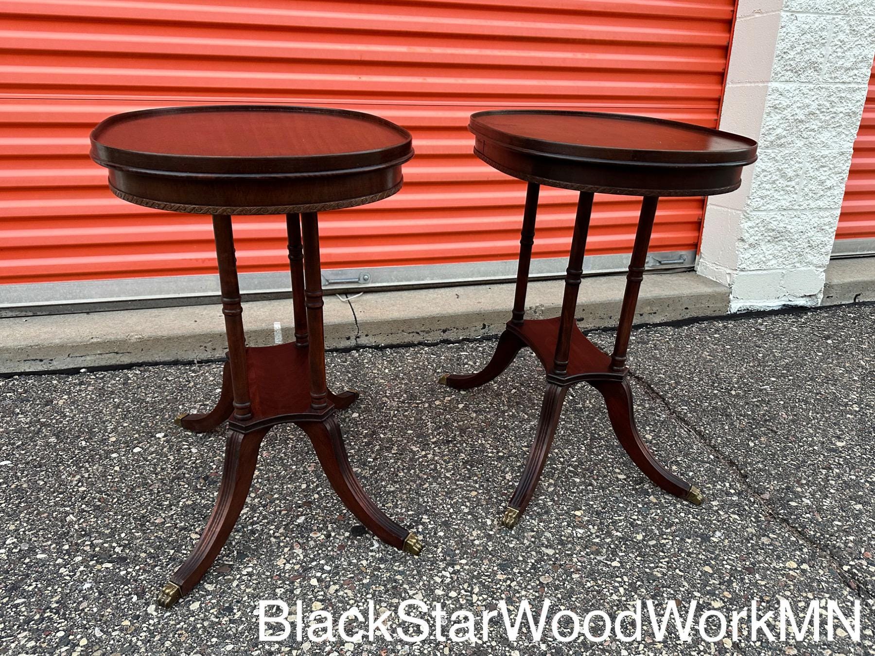 Vintage Duncan Phyfe Style Walnut Side Tables – Set of 2 - Etsy