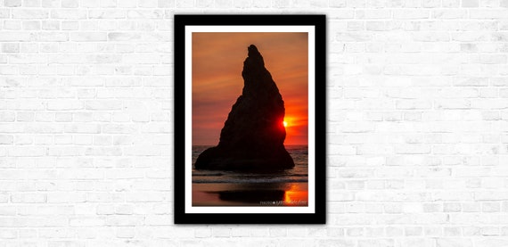 Wizard's Hat Rock Bandon Oregon Sea Stack Oregon Coast | Etsy