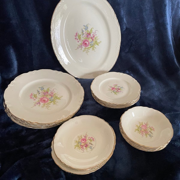Avon Dinnerware Set - Etsy