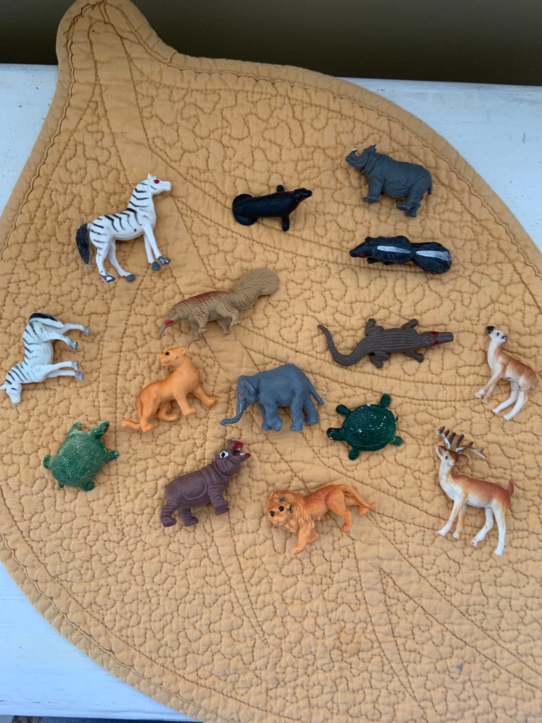 Charming Vintage Jungle Miniature Plastic Toy Animals, Various Farm ...