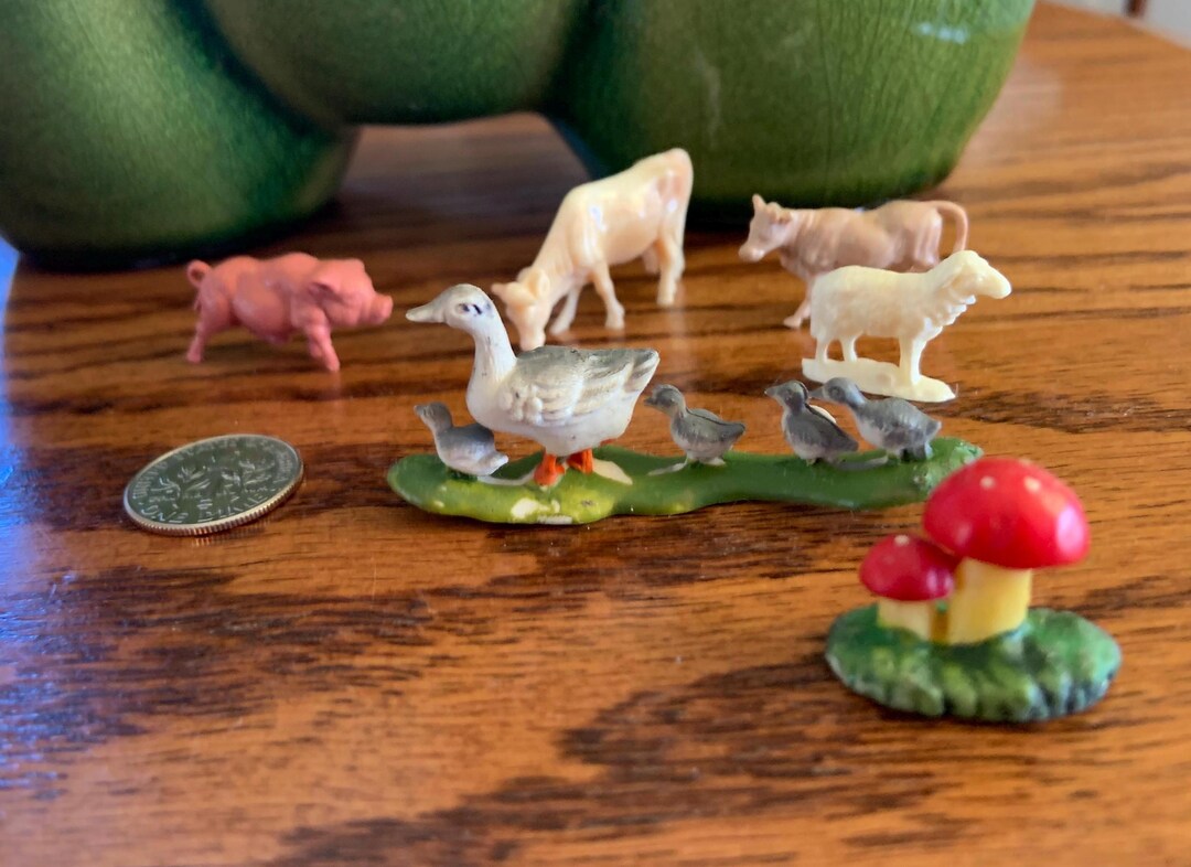 Vintage 1960s Plastic Farm Animal Set Six Piece Collectible Steer Pig ...