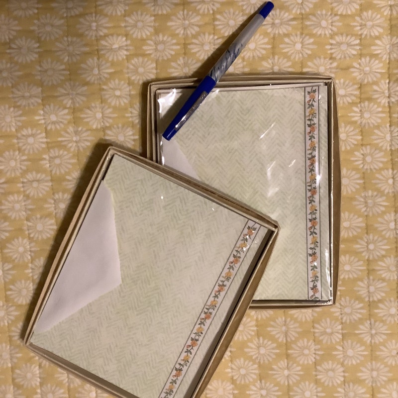 Retro Stationary - Etsy
