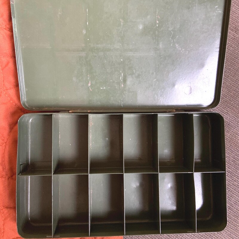 Metal Gift Box - 60+ Gift Ideas for 2024