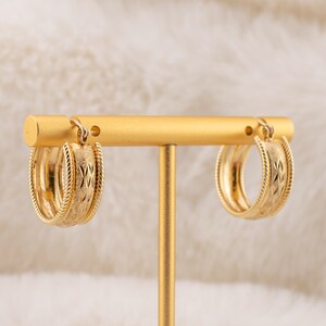 Vintage 10 Karat Yellow Gold Coin Edge and Diamond Cut Detail - Etsy