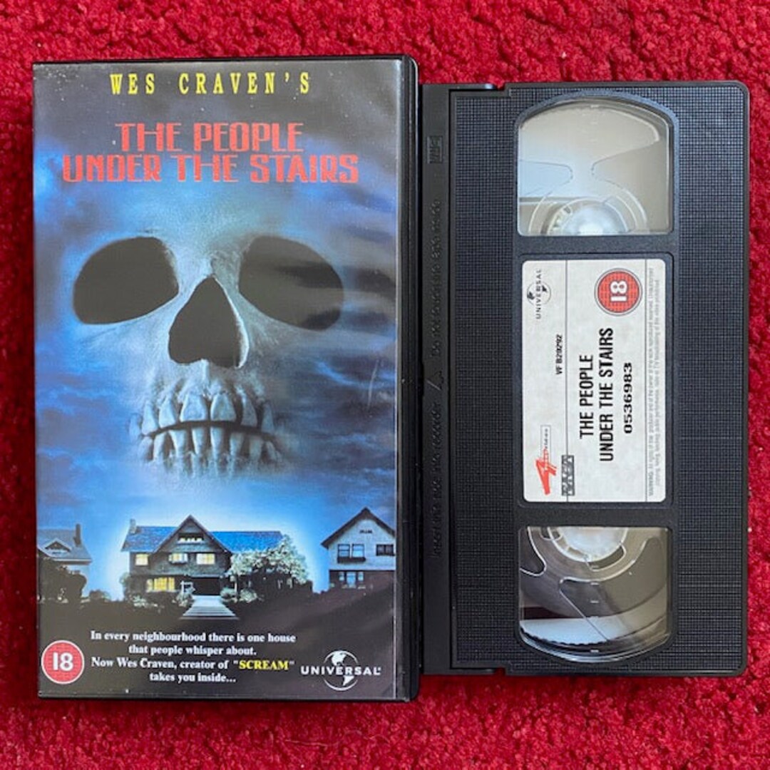 The People Under the Stairs VHS Video 1991 536983 / Horror VHS Video ...