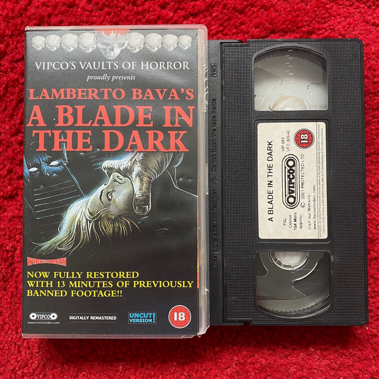 A Blade in the Dark VHS Video 1983 Vip089 / Horror VHS Video Tape ...
