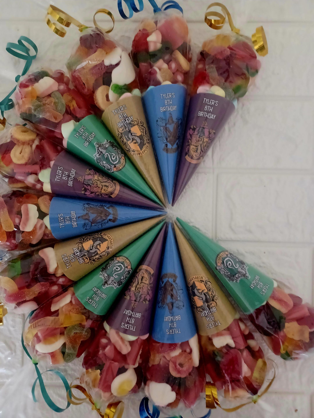 17 X Harry Potter Themed Sweetcones Sweets Candy Party Bag Favours ...
